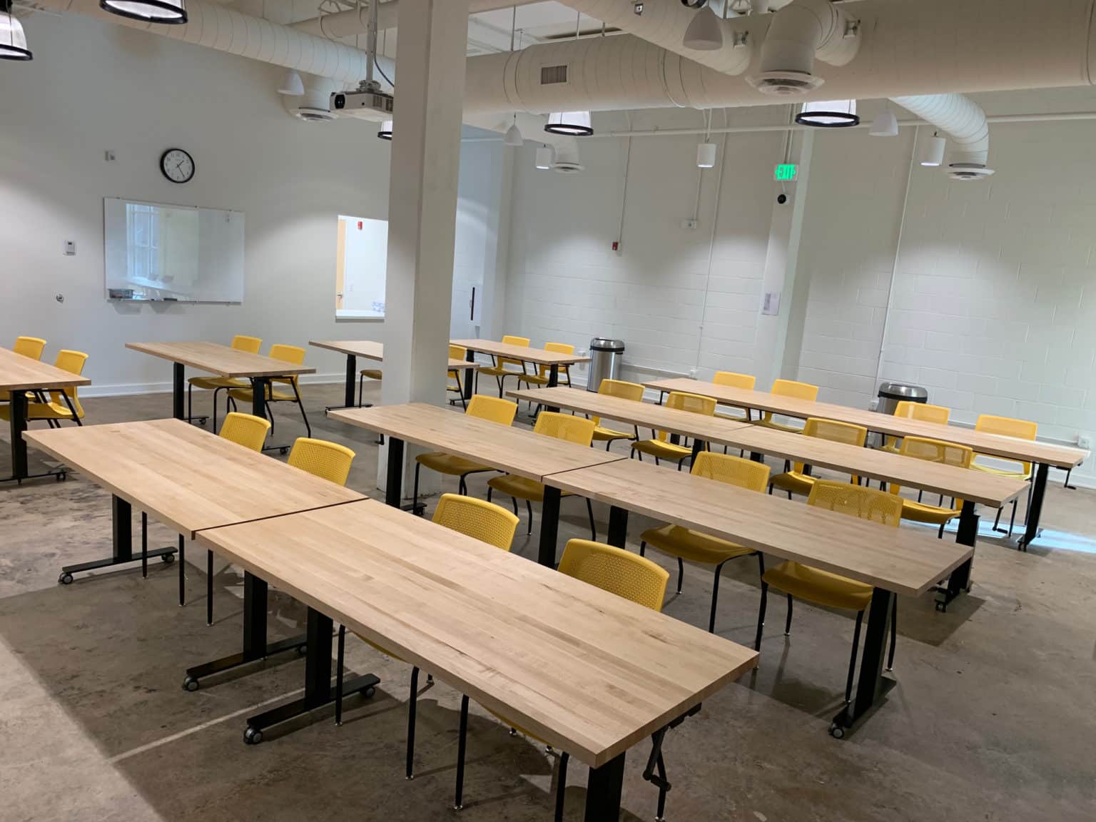 maker flex tables - 3 Branch